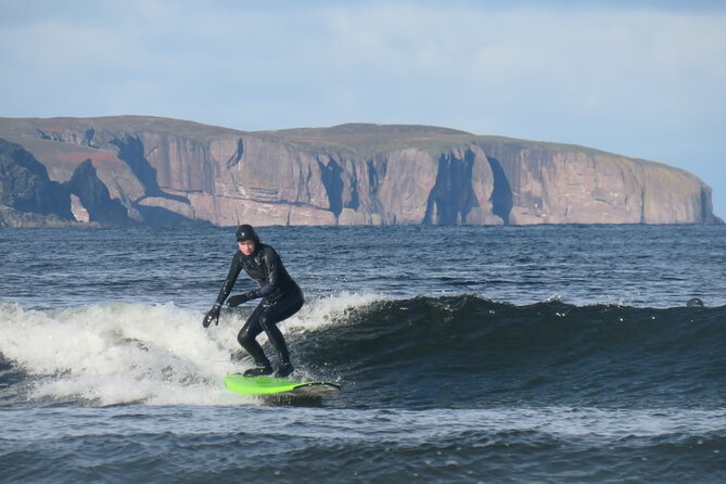 2 hour private surf lesson! (Up to 2 people) - Setting the Scene: Scotland’s Coastal Charm and Surfing Potential