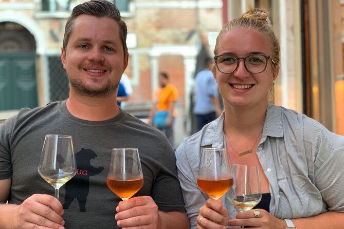 A Venetian Evening - Wine Tasting & Cicchetti with a Local guide - Whats Special About the Stops?