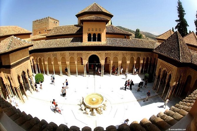 Alhambra, Nasrid Palaces and Generalife Private Tour from Malaga - Convenience from the Start: Pickups and Transportation