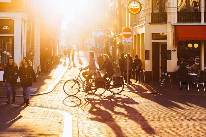 Amsterdam Private Tour: Highlights & Hidden Gems by Bike or Foot - Key Points