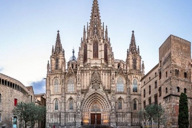 Barcelona Gothic Quarter Old Town Private Tour - The Itinerary’s Highlights in Detail