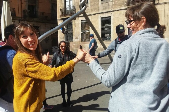 Barcelona Highlights Small Group Tour with Hotel Pick Up - What’s Included and What’s Not