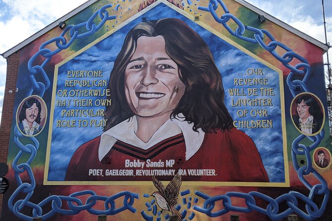 Belfast Troubles Murals Street Art and Peace Wall Walking Tour
