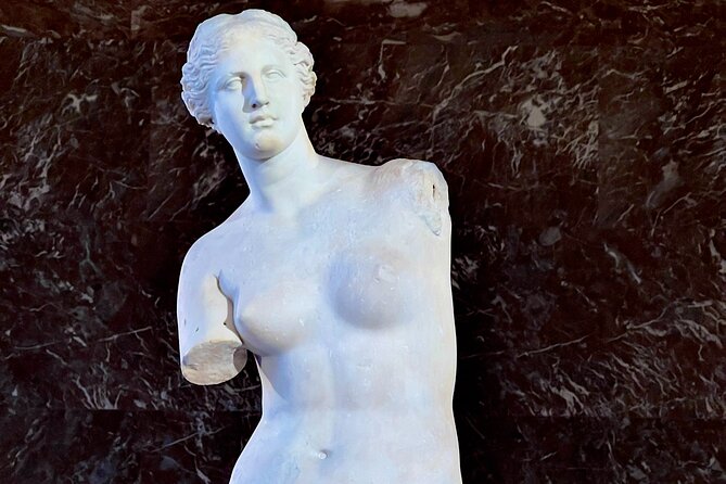 Best of the Louvre Museum Private Tour with Monalisa - Key Points