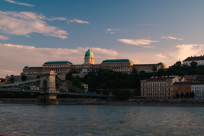 Budapest Highlights Sightseeing Cruise - Final Thoughts: Who Should Book This?