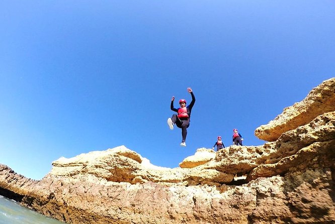 CLIFF JUMPING tour - Coasteering in Albufeira - Why This Tour Works Well for Travelers