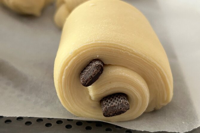 Croissants and pains au chocolat with a pastry chef in Paris - An Authentic Parisian Pastry Experience