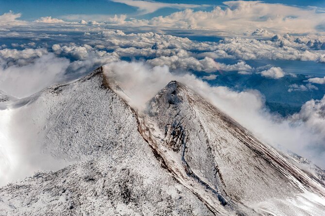 Fiumefreddo: 30 min Group Flight Helicopter Tour over Etna