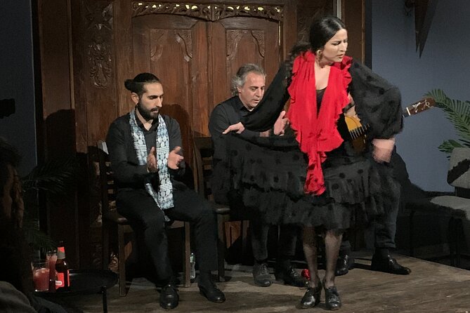 Flamenco show in the heart of Triana - Exploring the Flamenco Experience in Triana
