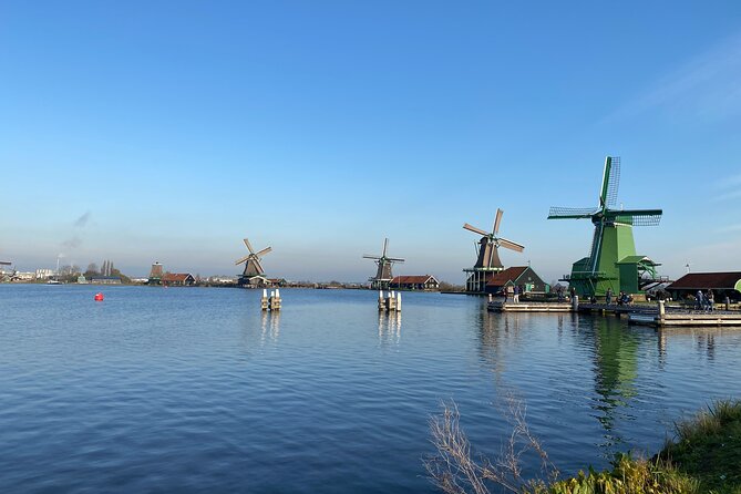 Giethoorn, Afsluitdijk, Zaanse Schans Day Tour Incl Hotel Pick Up - Exploring Zaanse Schans: Windmills, Clogs, and Diamonds