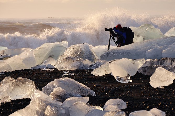 Glacier Lagoon & Fjaðrárgjúfur Canyon Group Tour from Reykjavik - An In-Depth Look at the Tour Experience