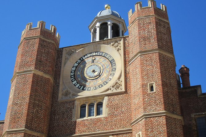 Hampton Court Palace 3hr tour: Henry VIII's & William III's intriguing Palaces - Key Points