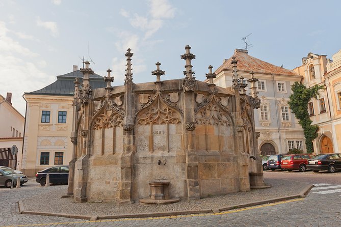 Kutná Hora & Bone Church (with admissions) - Key Points