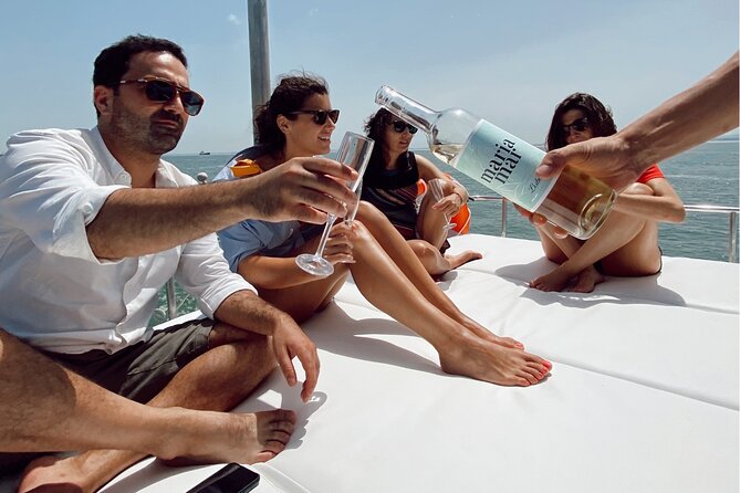 Lisbon: Catamaran Luxury Sunset and Wine Tour - The Crew and Service