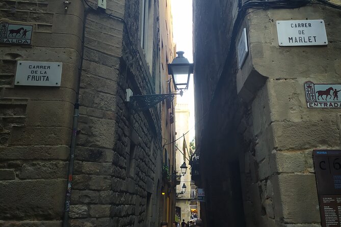 Lucas Hidden Old Barcelona: the Gothic and El Born Tour - An In-Depth Look at the Itinerary