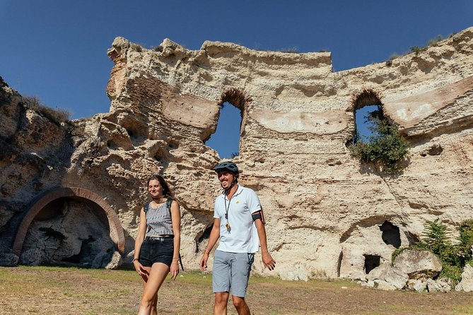 Naples Scenic pedal assisted Ride to a Local Vineyard with Meal - A Gentle Escape from Naples’ Hustle and Bustle