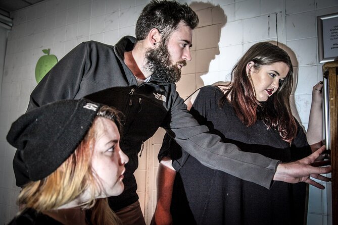 Private Escape Room with a Zombie in London - What the Location and Logistics Mean for You