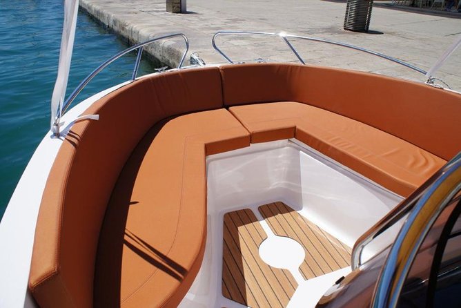 Private tour to the Elafiti with Barracuda 545 - half day 4h - Key Points