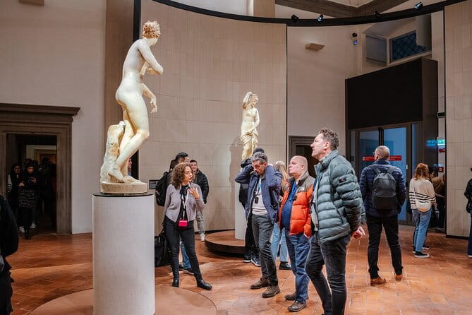 Renaissance Revealed: "Guided Tour of the Uffizi Gallery" - Authentic Insights from Reviewers
