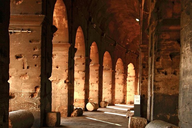 Rome: Colosseum, Palatine Hill and Roman Forum Tour - Moving to the Roman Forum – The Heart of Ancient Rome