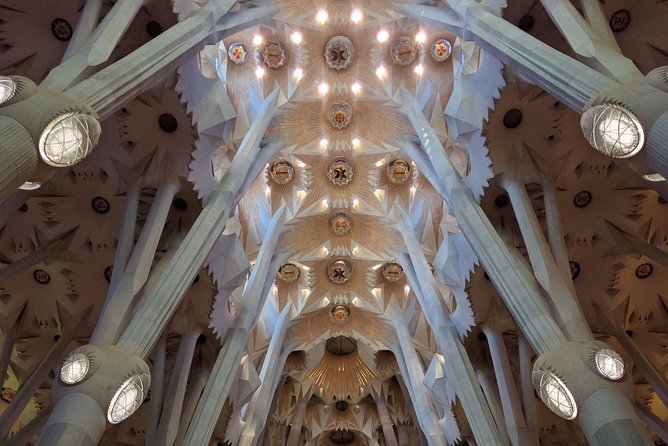 Sagrada Familia Skip-the-Line Private Tour with Guide - Final Thoughts: Is It Worth It?