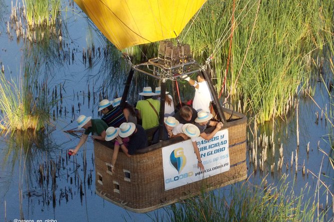 Seville Hot-Air Balloon Ride with Breakfast, Cava & Hotel Pick up - The Experience in Detail