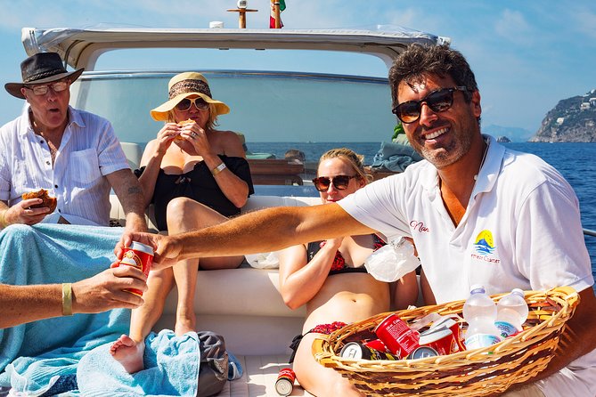 Small Group Boat Tour: Day Cruise from Sorrento to Capri - The Itinerary: A Detailed Breakdown