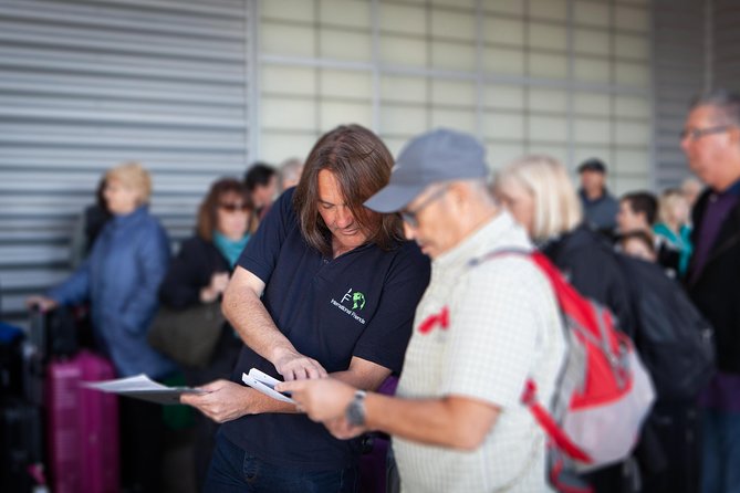 Southampton Pre-Cruise Tour: London to Southampton via Stonehenge - Key Points