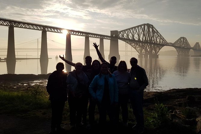 St Andrews & Cliffs and Dunnottar Castle in Spanish. - Transportation and Group Size