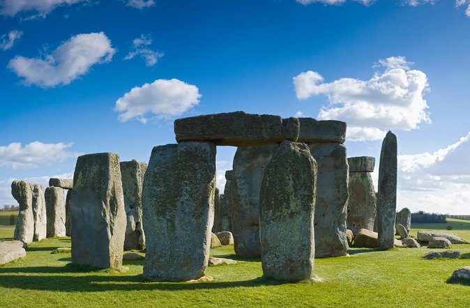 Stonehenge and The Stone Circles of Avebury Day Trip from London - An In-Depth Look at the Tour Itinerary