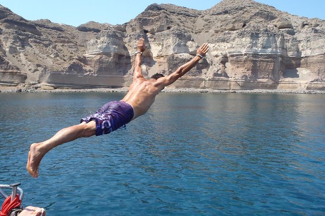 Sunset Caldera Sailing Cruise - An Honest Look at the Sunset Caldera Sailing Cruise