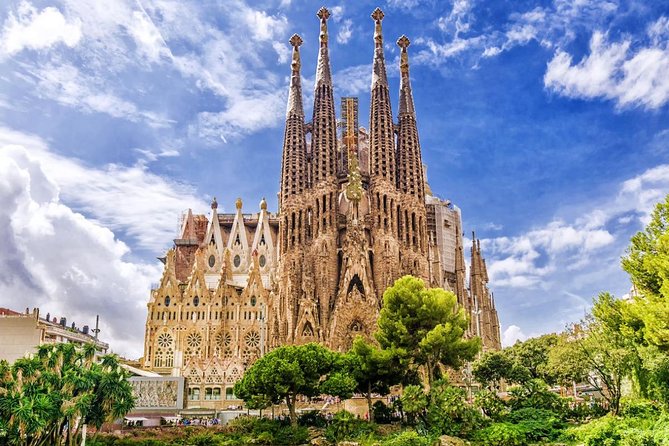 The Gaudi Tour (Small Group): Sagrada Familia & Park Guell - Why This Tour Excels for You