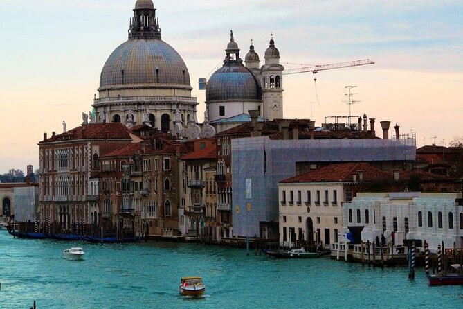 Venice : Private Custom Walking Tour with a Local Guide - Exploring Venice with a Private Guide: What to Expect