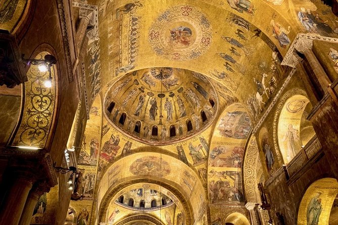 Venice Saint Mark's Basilica afternoon guided tour - What to Expect: From Piazza San Marco to the Crypt