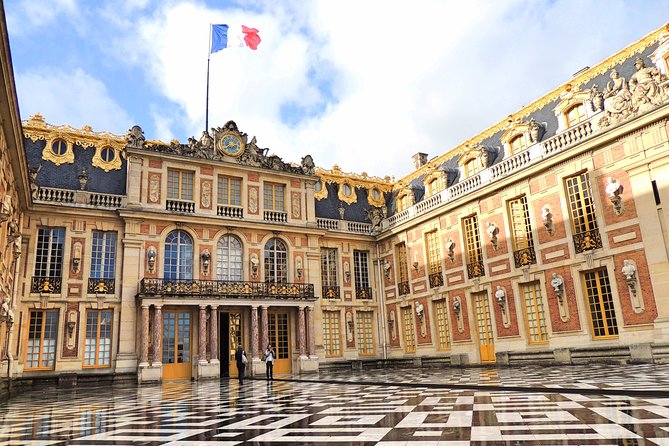 Versailles Palace Private Half Day Guided Tour including Hotel Pickup from Paris - Introducing the Versailles Tour Experience