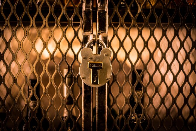 90-minute introduction to Whisky in the Old Town of Edinburgh - What Does the Tour Cover?