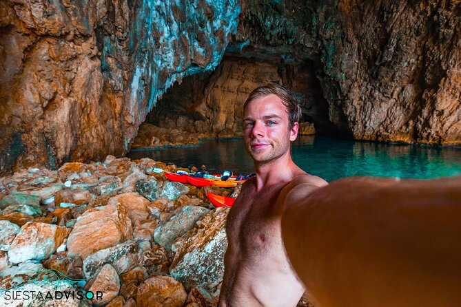 Cova dels Orguens: Cave Exploring Kayak & Snorkel Tour in Javea