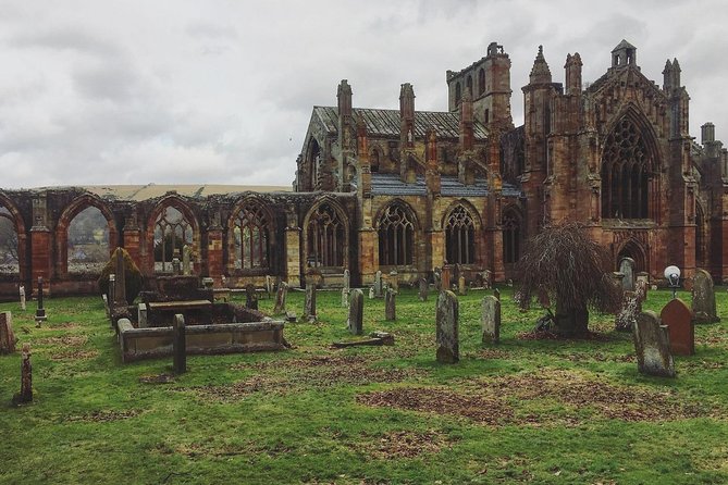 Edinburgh: Rosslyn Chapel, the Borders & Glenkinchie Distillery - Exploring the Scottish Borders: Melrose Abbey