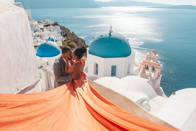 Flying Dress Santorini Photoshoot - Who Is This Tour Best Suited For?