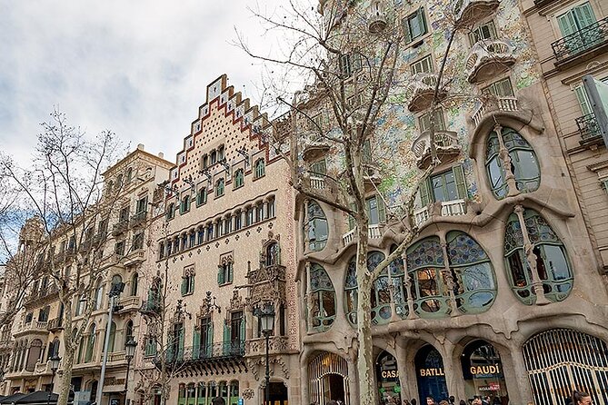 Gaudi & Sagrada Familia Donation-Based Tour in English - What Real Travelers Say