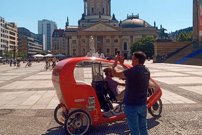 Individual City Tour - Rickshaw Sightseeing in Berlin