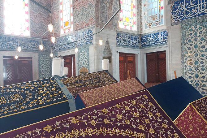 Istanbul Highlights! Blue Mosque, Hagia Sophia, Topkap and More! - What Makes This Tour Stand Out?