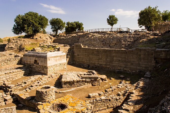 Istanbul to Truva Troy Guided Day Tour with Lunch and Transfers - The Value Proposition