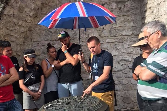 Krakow's Essential Tour of the Old Town and Wawel Castle - Practical Considerations