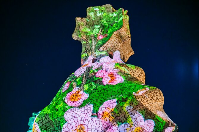 La Pedrera - Casa Mila Night Experience - The Rooftop and Light Show