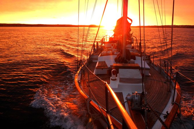 Lisbon - Daylight or Sunset on a Vintage Sailboat - Who Will Love This Tour?