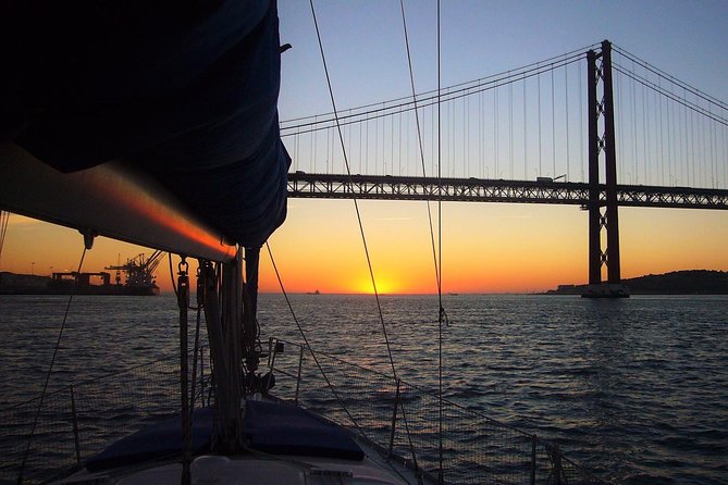 Lisbon River Sunset Sailing Cruise - What Makes This Tour Stand Out