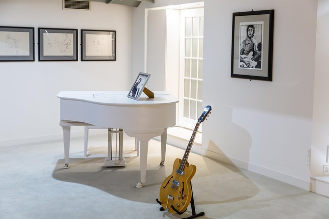 Liverpool and The Beatles Day Tour from London - FAQ