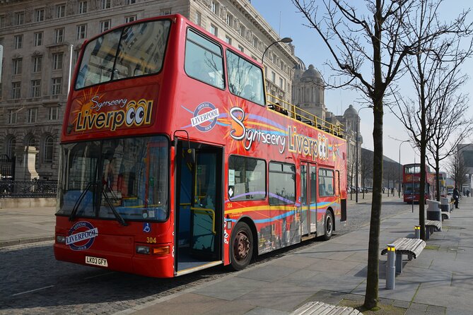 Liverpool: "Blue Route" - City & Beatles Tour
