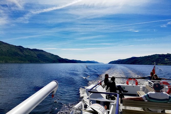 Loch Ness 1-Hour Cruise with Urquhart Castle Views - The Experience That Travelers Love (and Some Caveats)